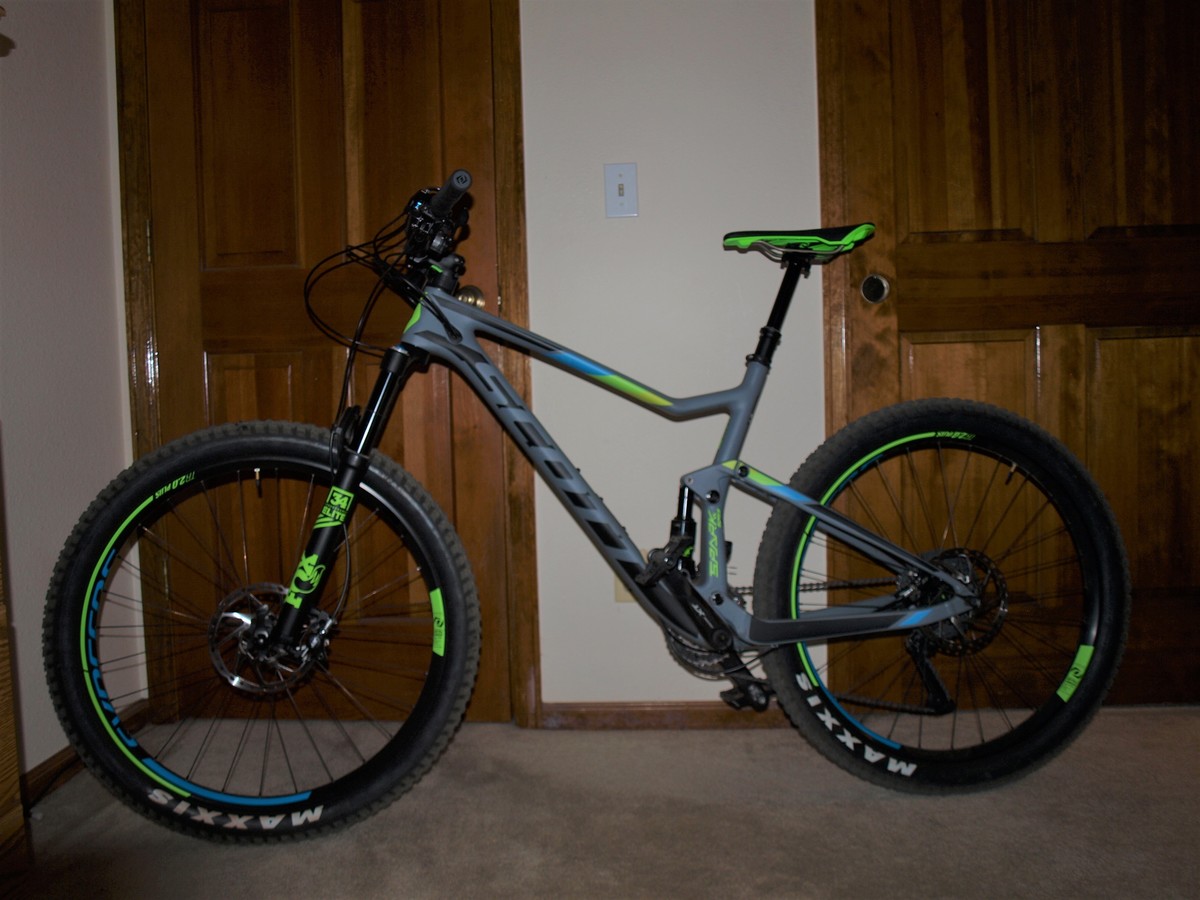 2017 SCOTT Spark 710 Plus