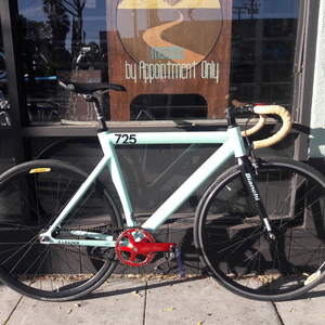 2015 Leader Bikes 725