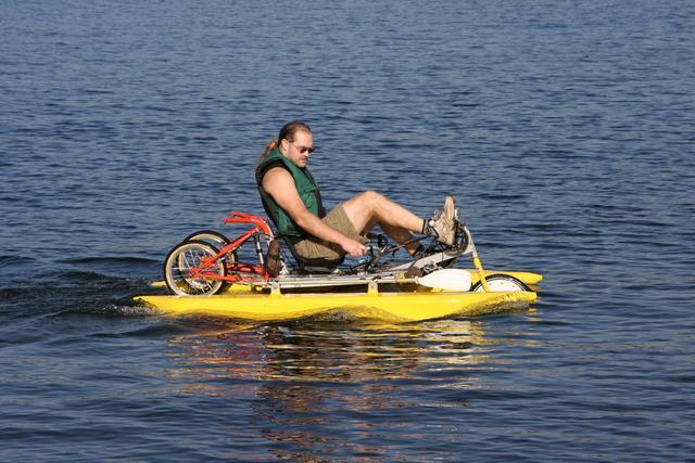 2005 Homebuilt amphibious recumbent tricycle