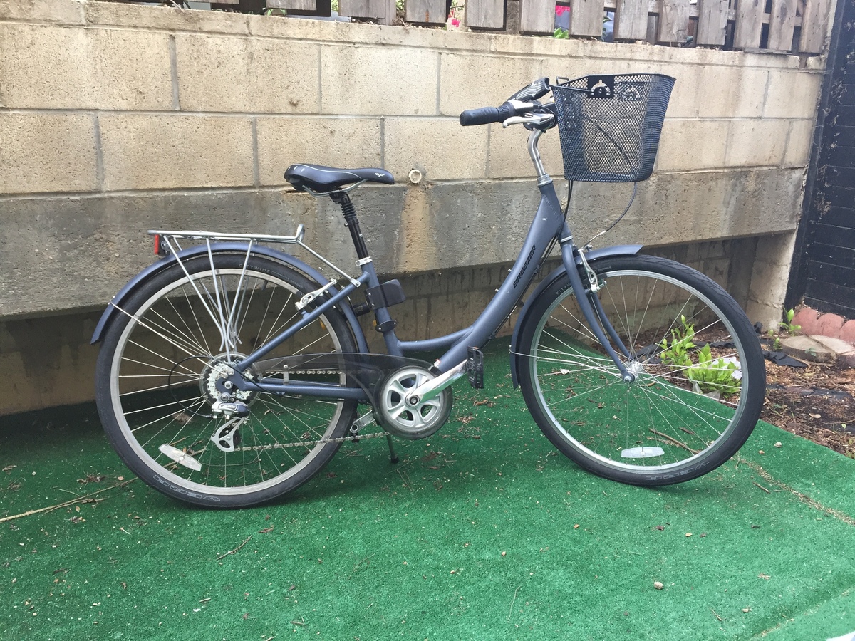 2016 Performance Bicycle Breezer Uptown EX LS City Hybrid