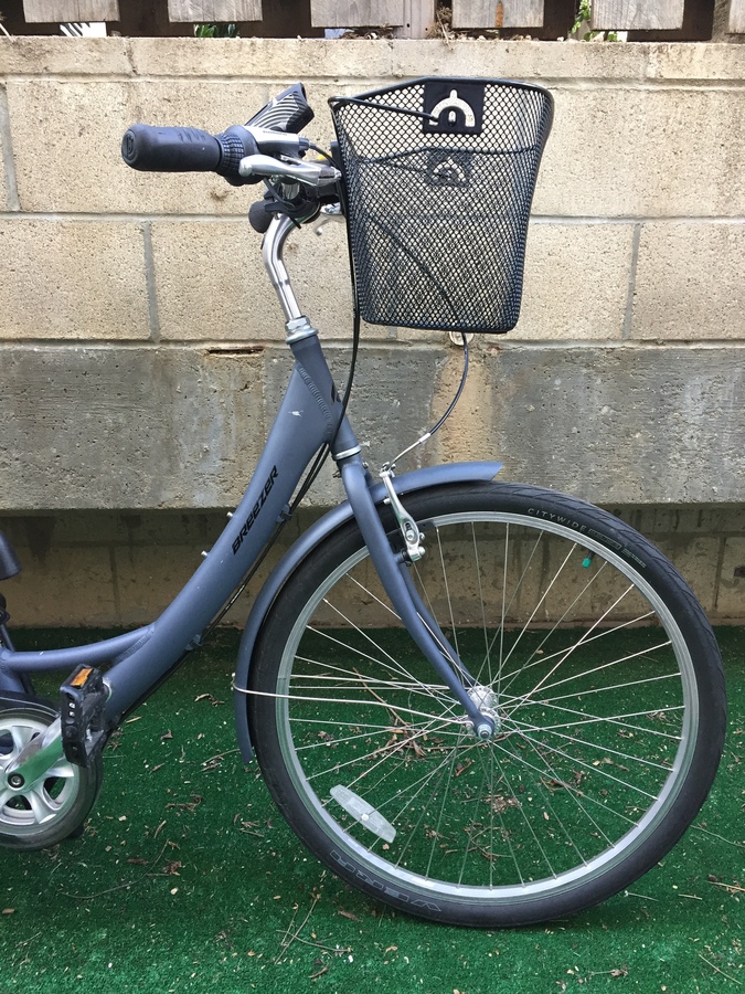 2016 Performance Bicycle Breezer Uptown EX LS City Hybrid