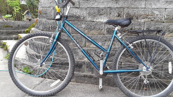Trek 820