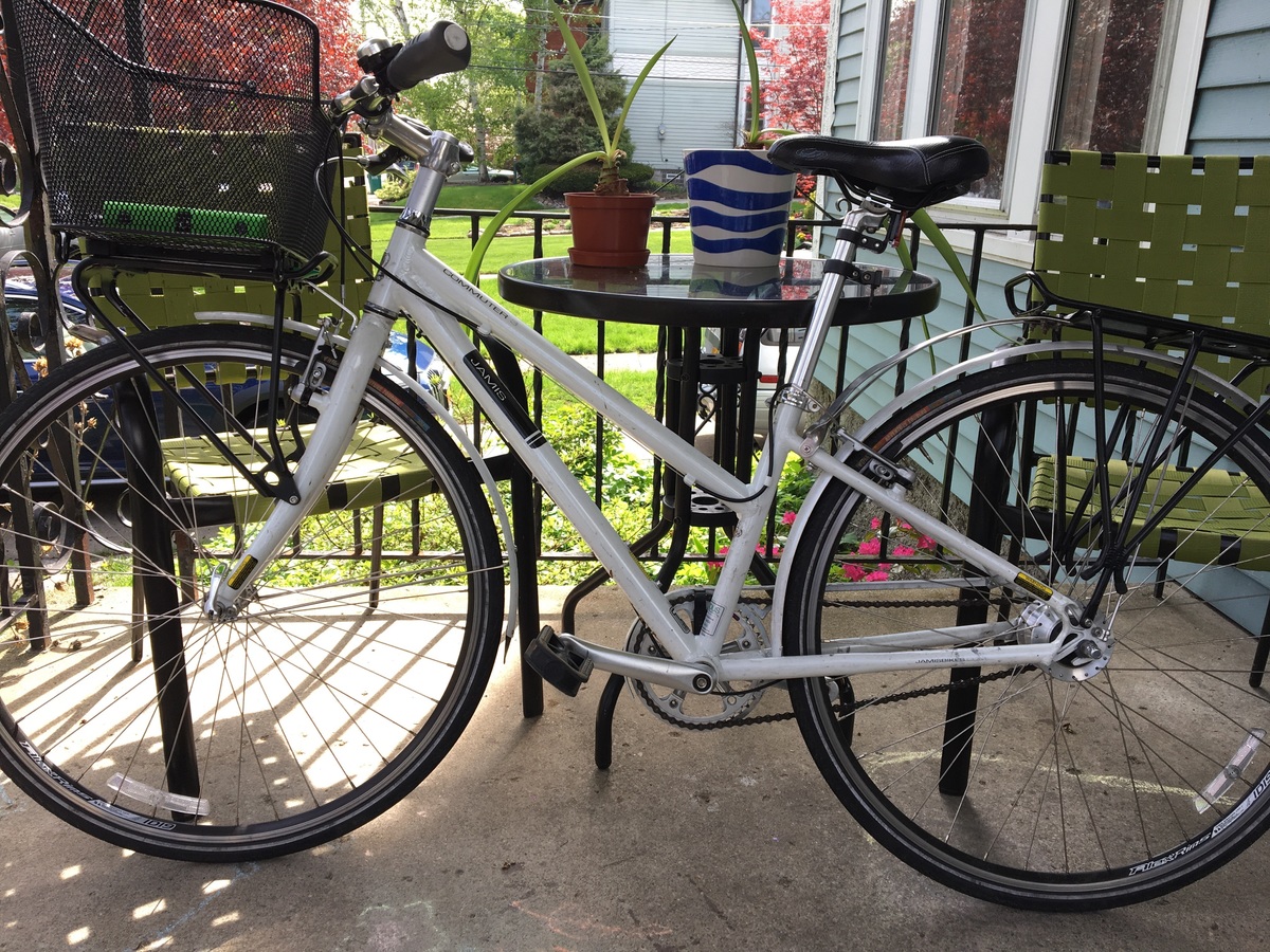 2012 Jamis Commuter 3