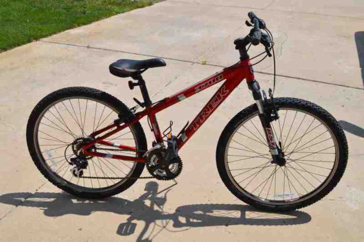 Stolen 2006 Trek 3700