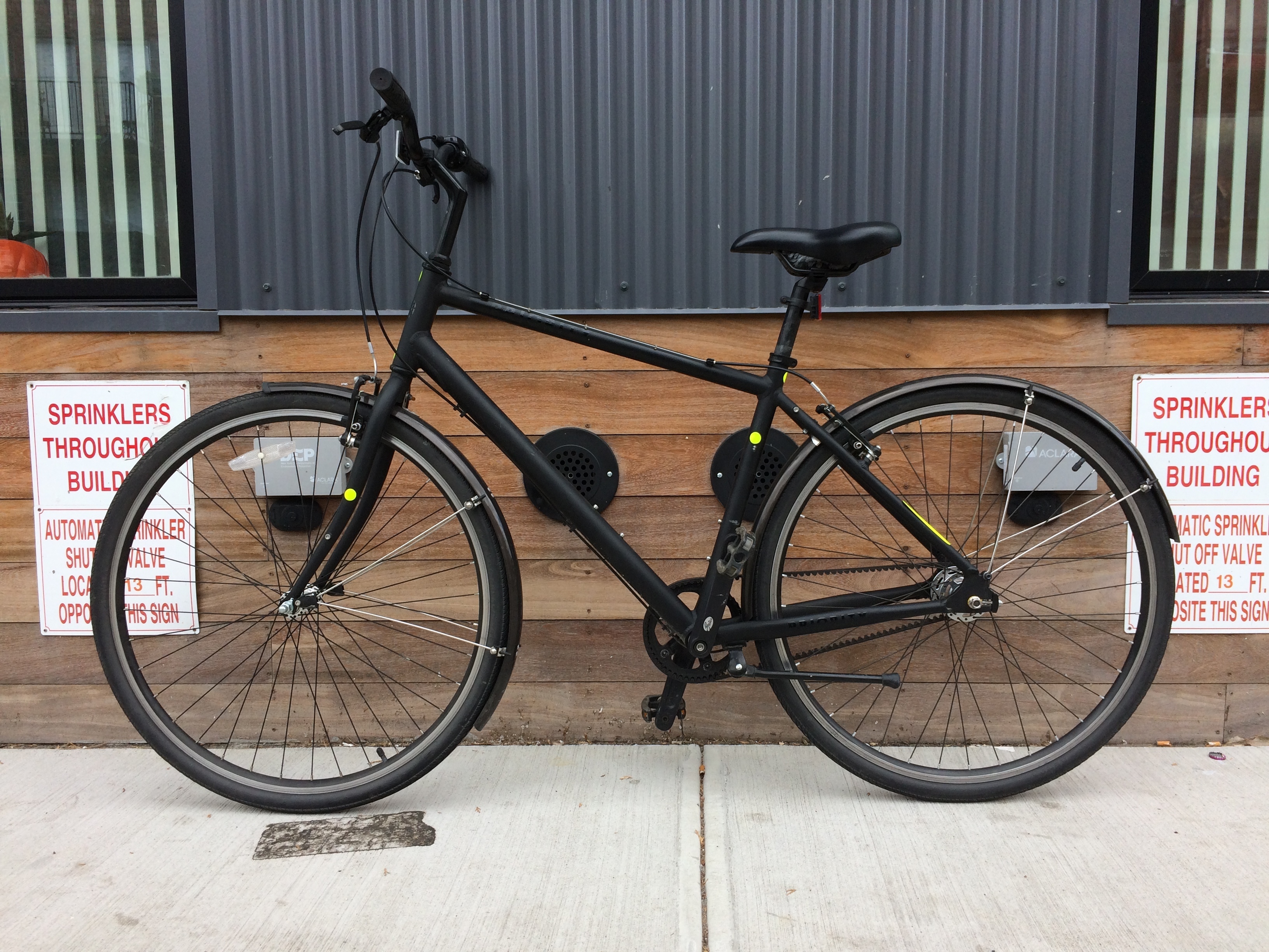Stolen 2017 Priority Bicycles Classic 2.0 Gotham Edition - Freewhee...
