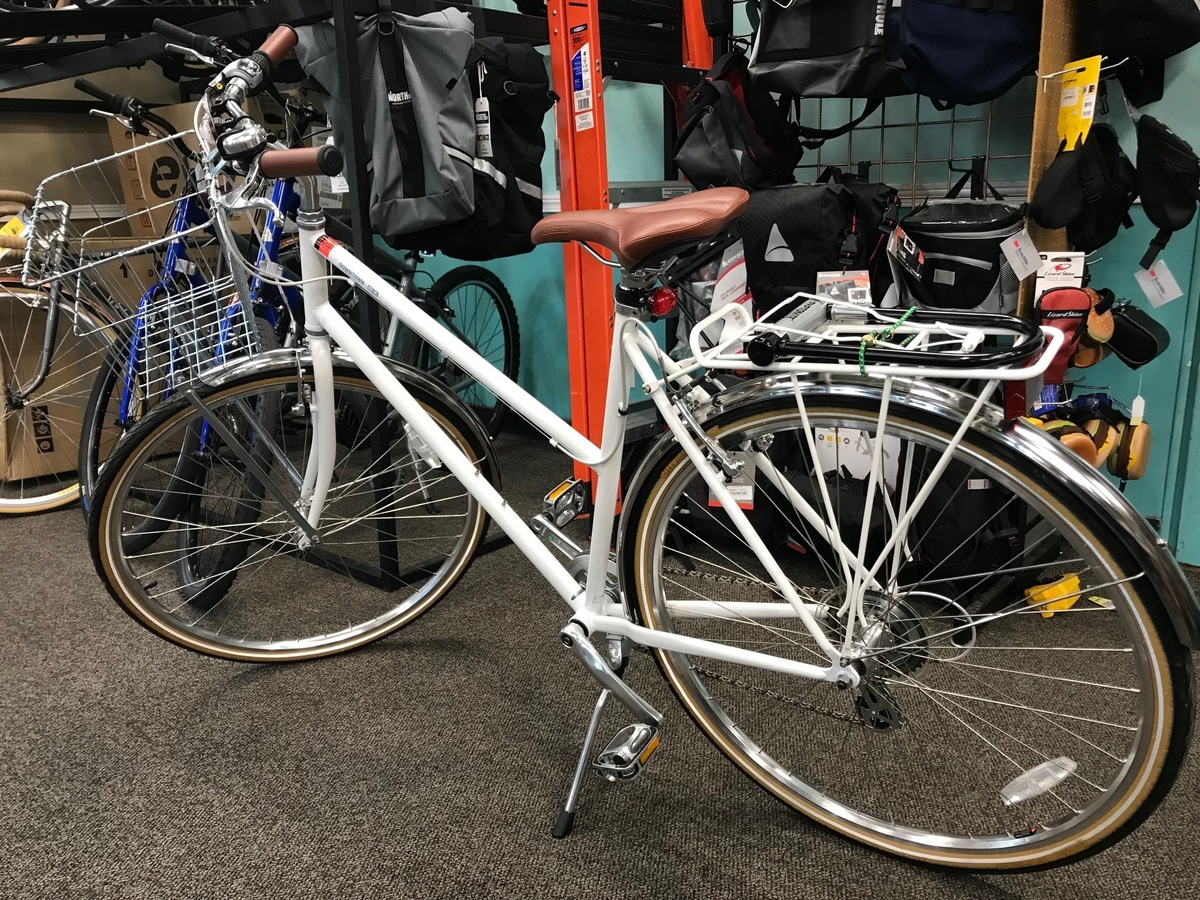 2018 Breezer Breezer Downtown EX White Large*