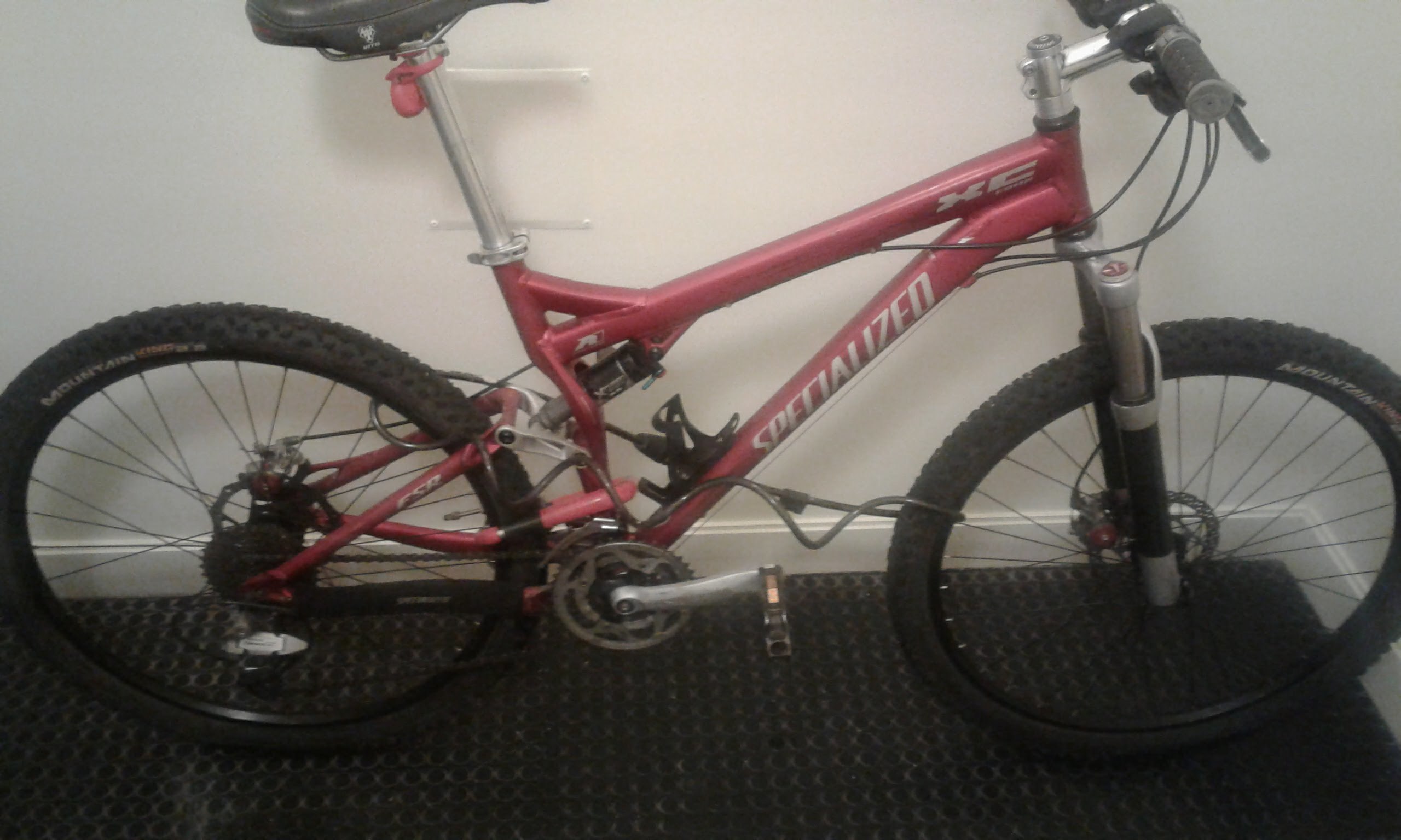 Stolen 2006 Specialized Full suspension