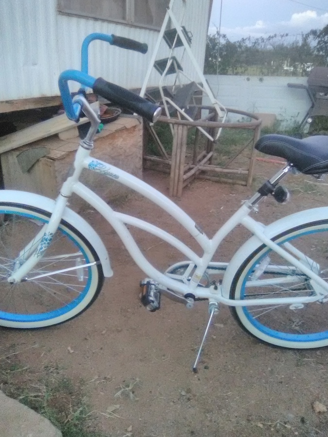 2018 Hyper Beach cruiser