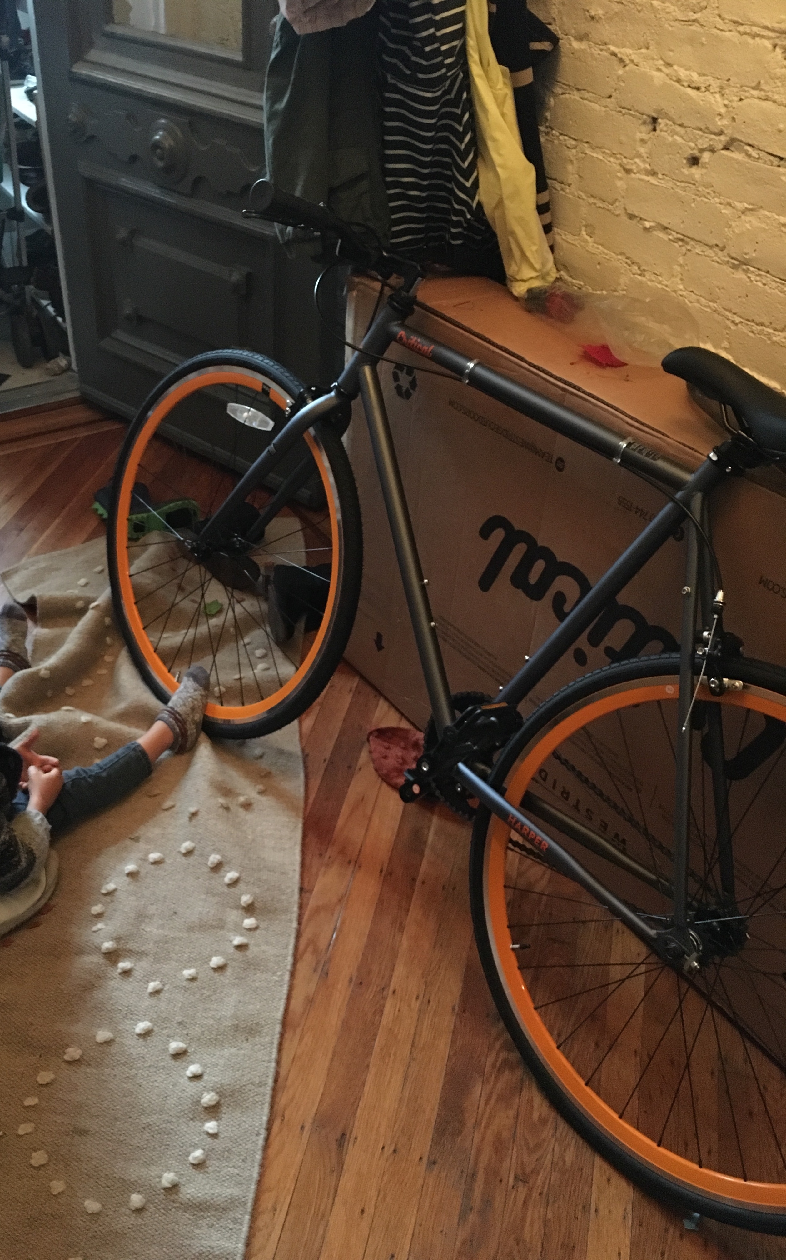 Stolen 2018 Critical Cycles Harper