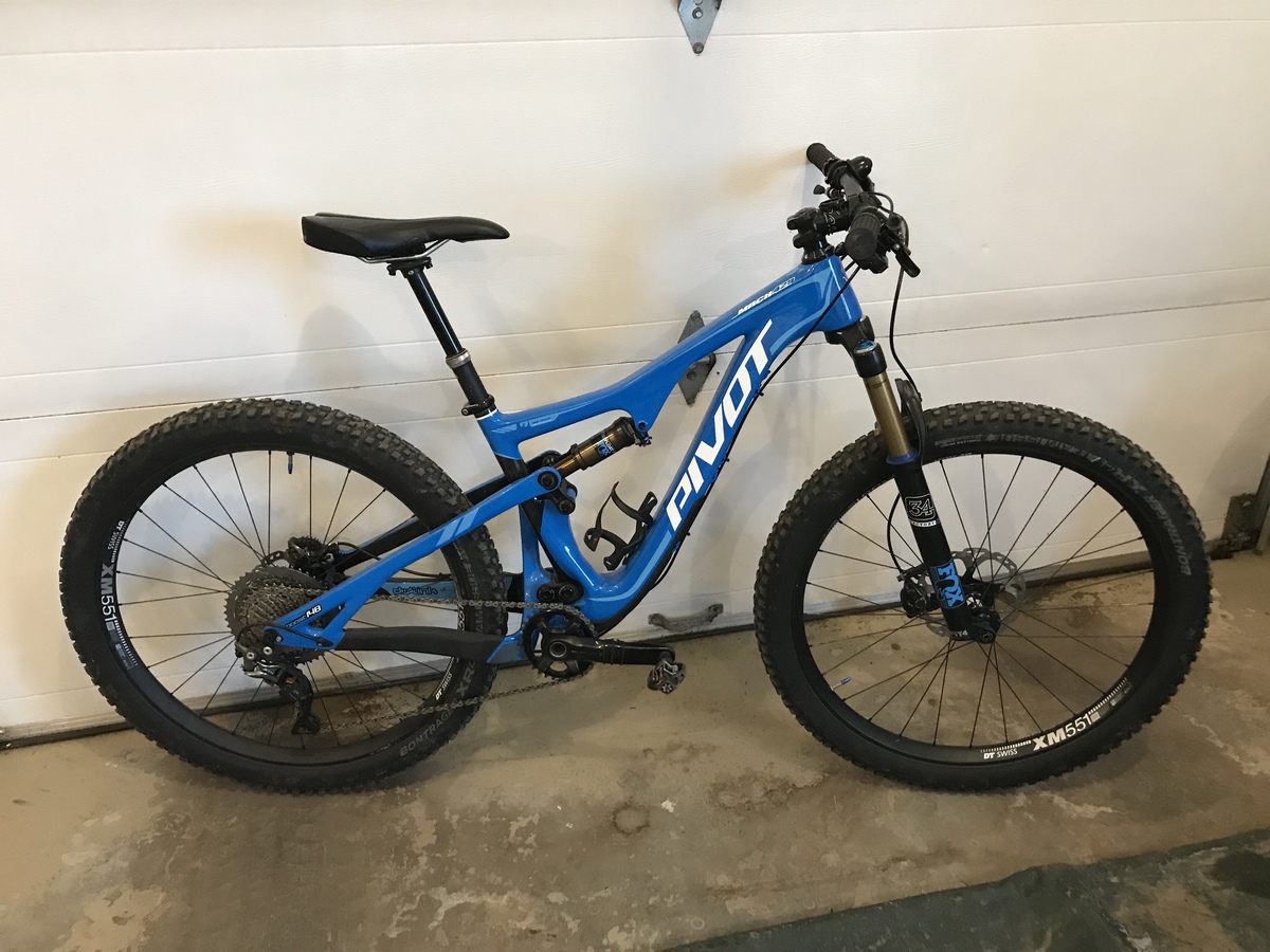 2017 Pivot Mountain bike