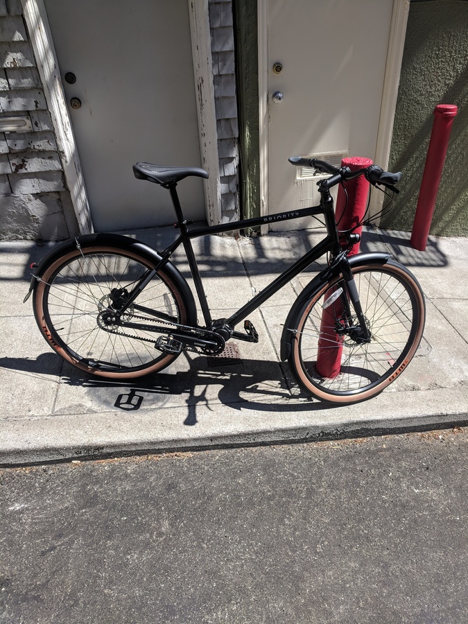 Stolen 2018 Priority Bicycles 600