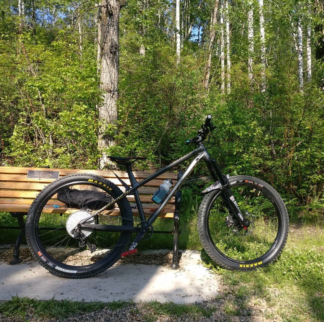 2019 Commencal Bikes Meta HT