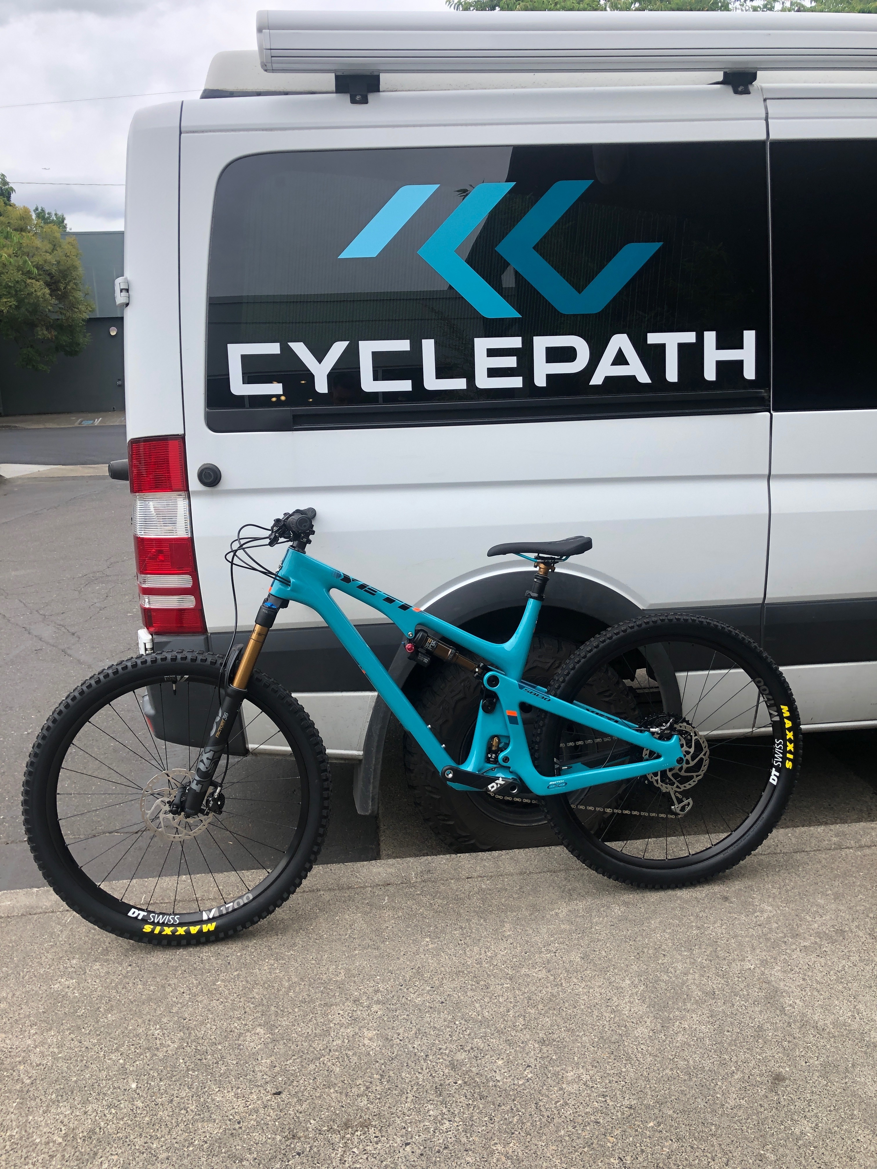 Yeti SB130 T-Series X01 Eagle XLarge