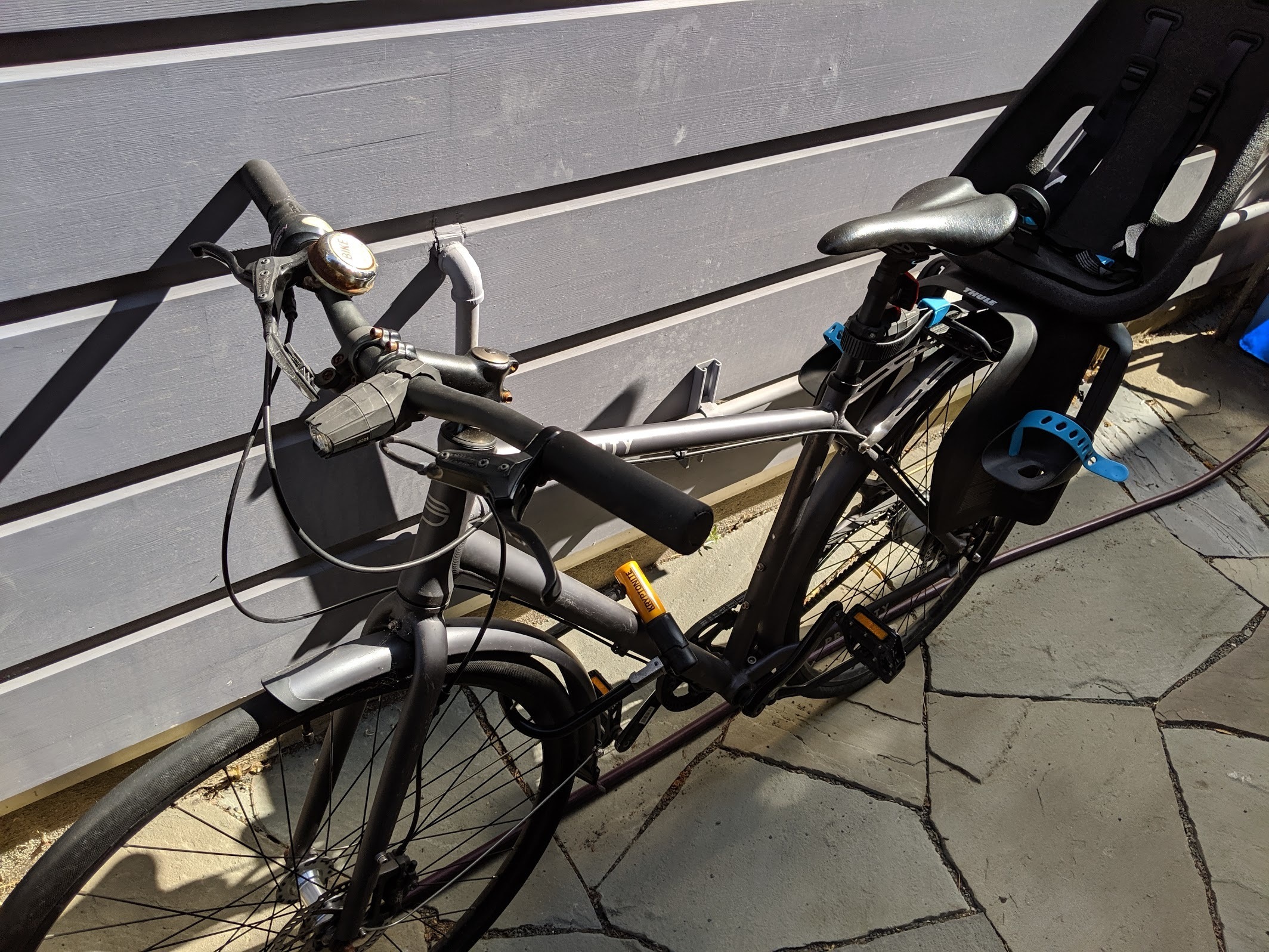 2016 Priority Bicycles EIGHT