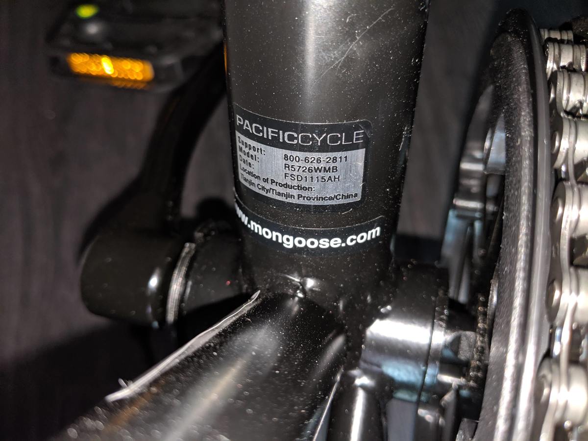 2018 Mongoose 700c Hotshot