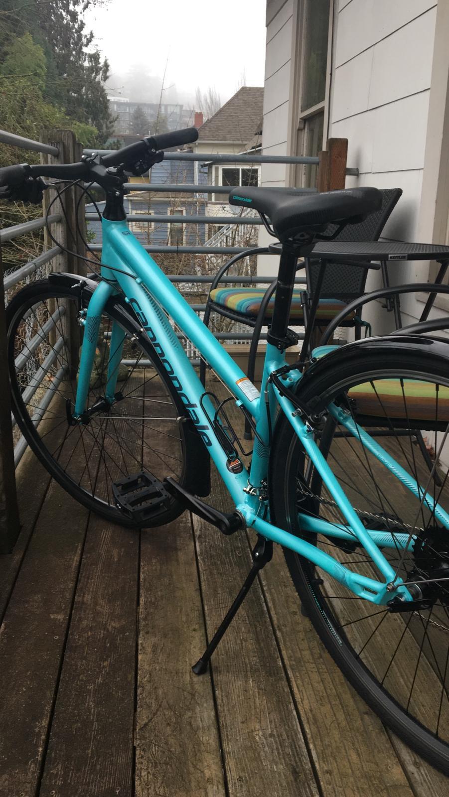 Stolen 2019 Cannondale Quick 8 step thru hybrid