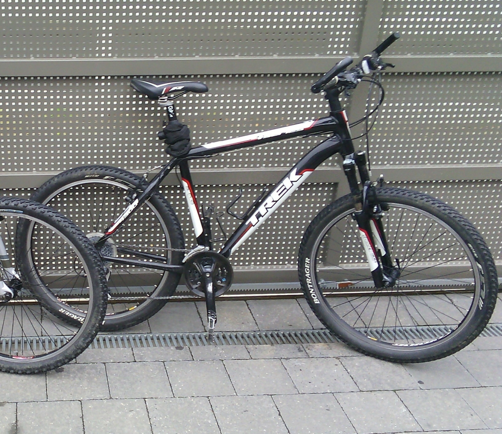 Stolen 2010 Trek 4300