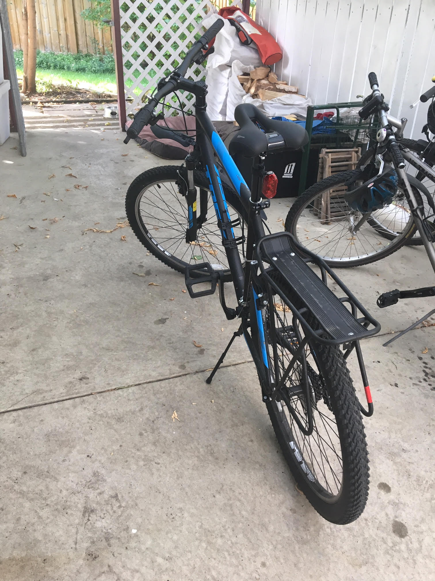2019 Trek 820