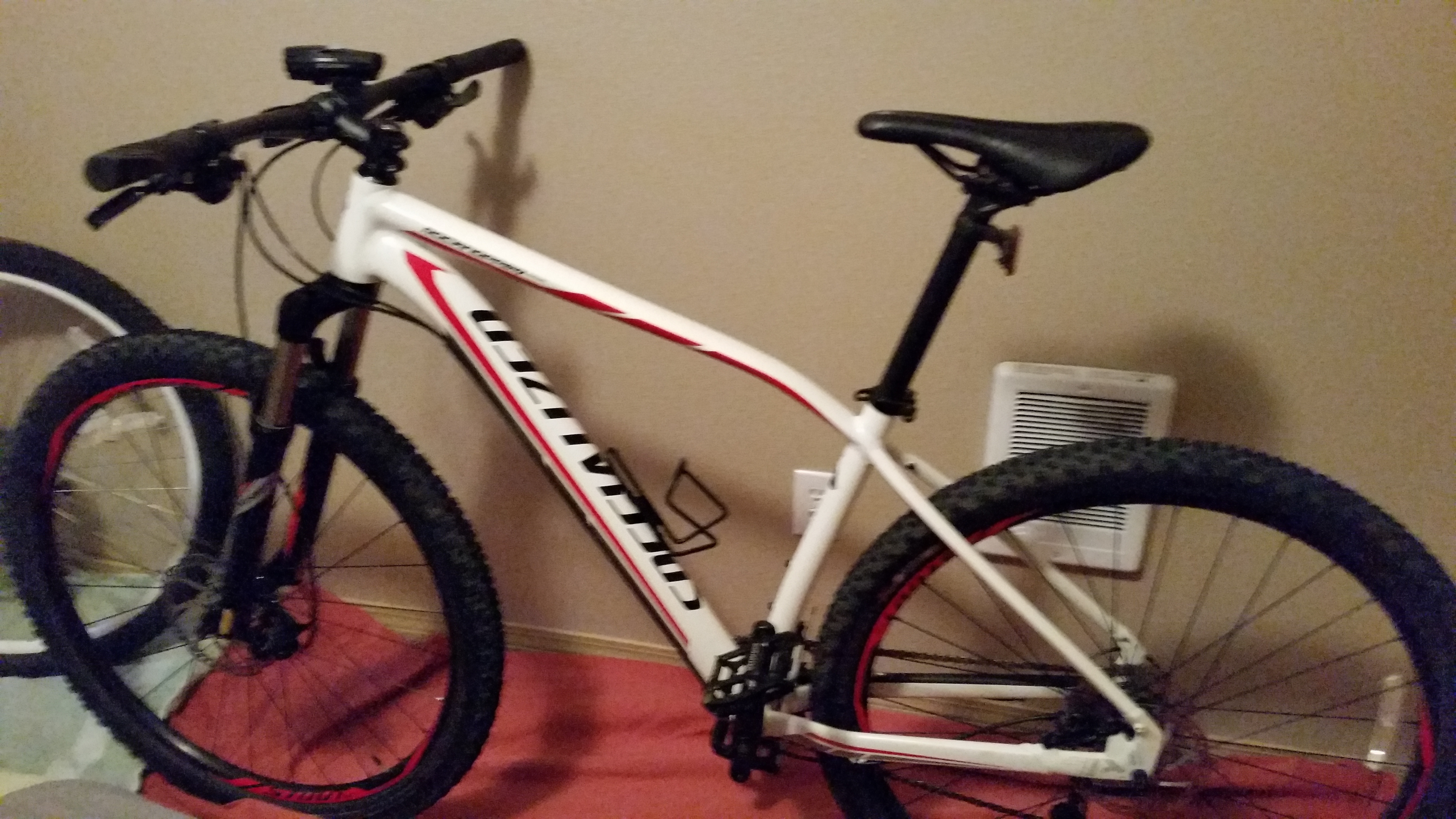 2015 Specialized Rockhopper Comp 29er 2015 Specialized Rockhopper Comp 29er