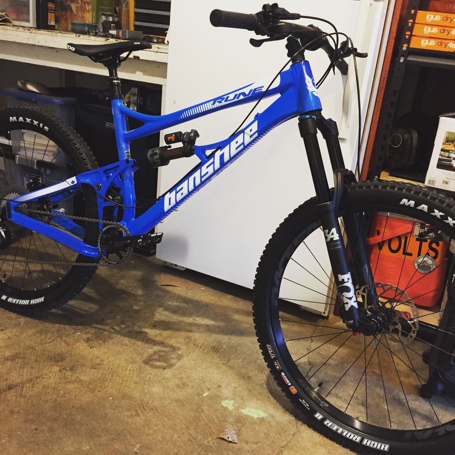 2017 Banshee Bikes Rune SLX