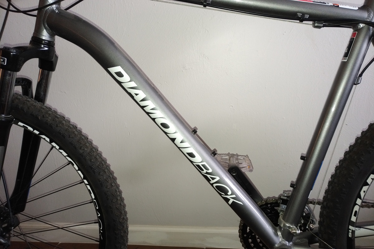 2014 Diamondback Axis