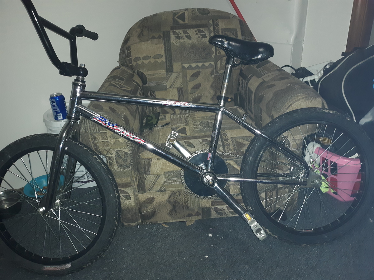 1997 GT Bicycles Robinson Rebel Racing