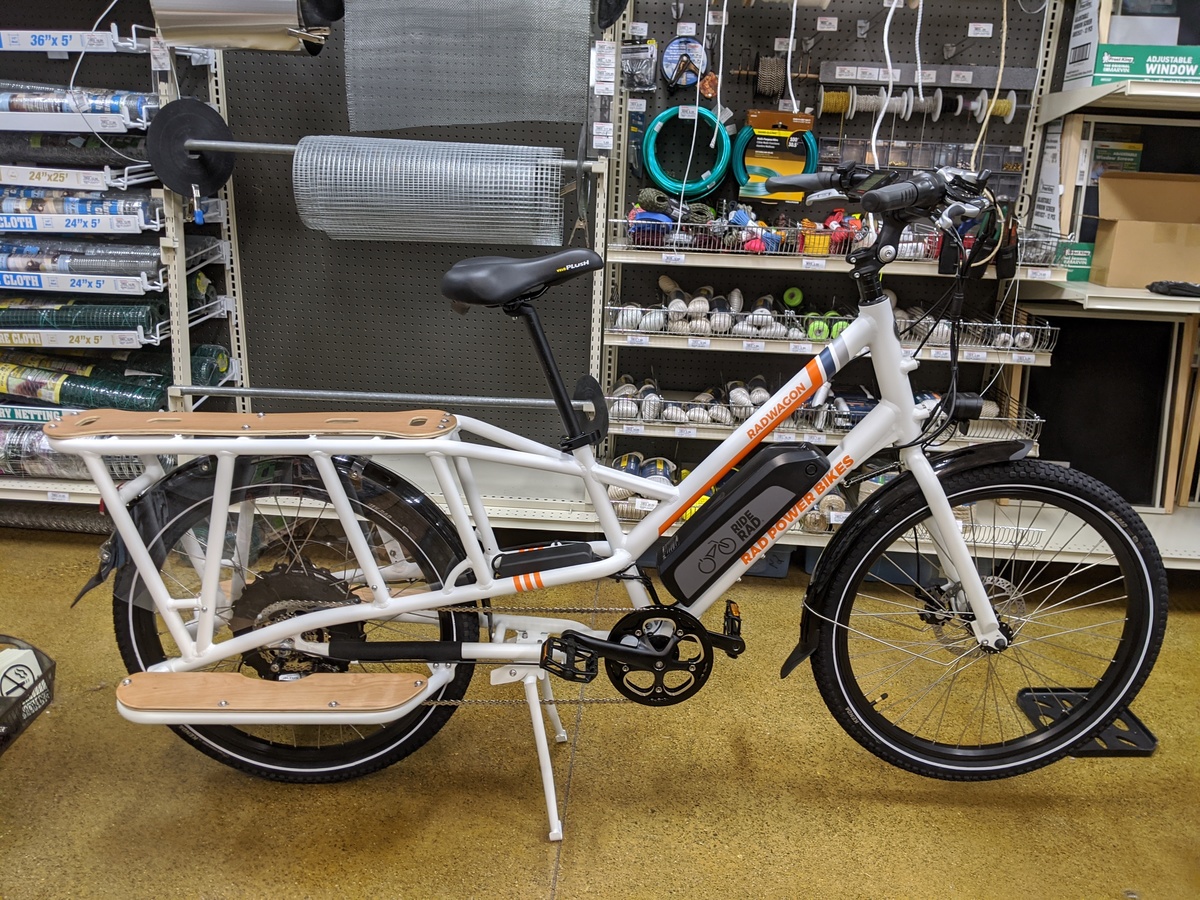 2019 Rad Power Bikes Rad Wagon cargo bike rear