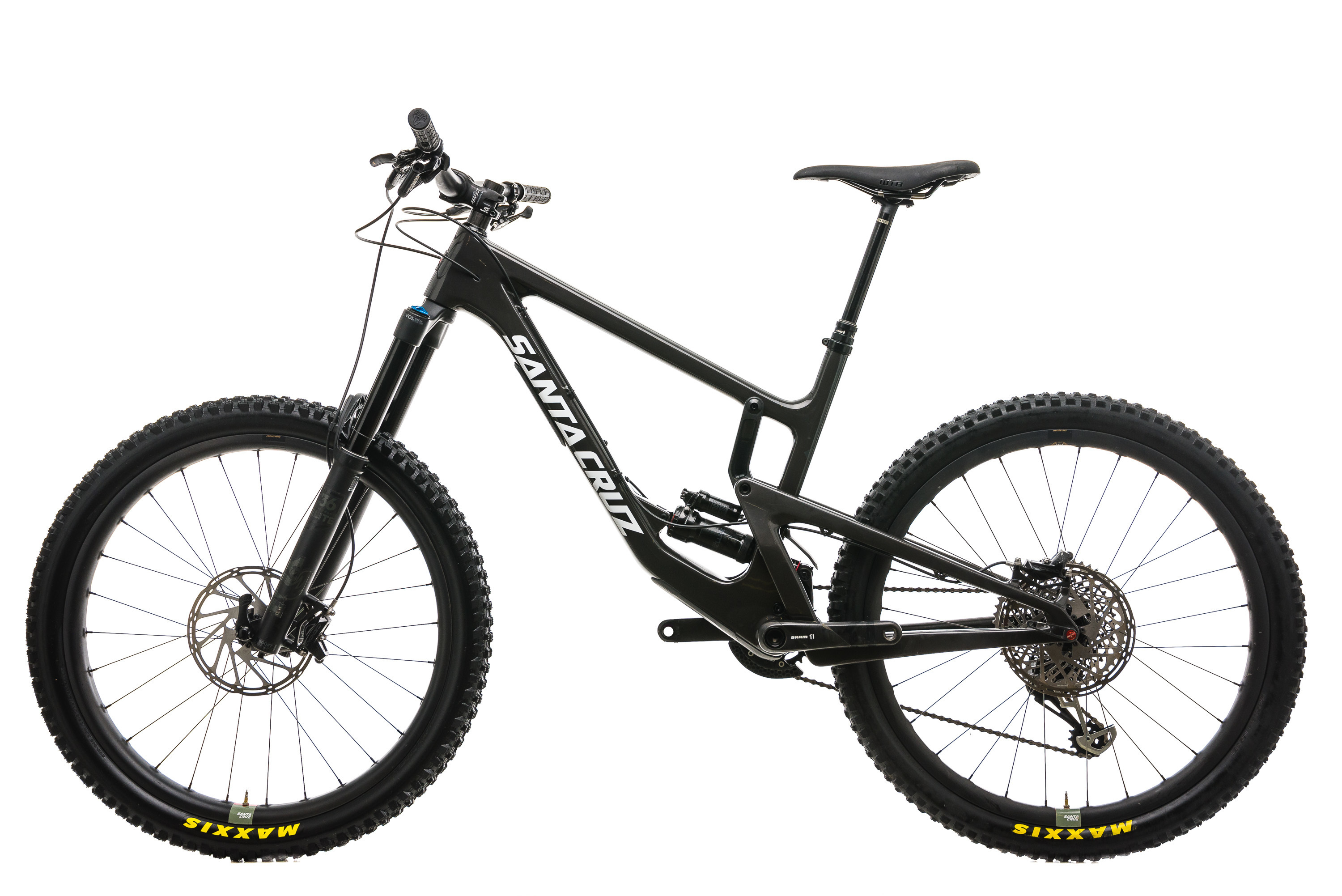 2020 Santa Cruz Nomad 4 CC