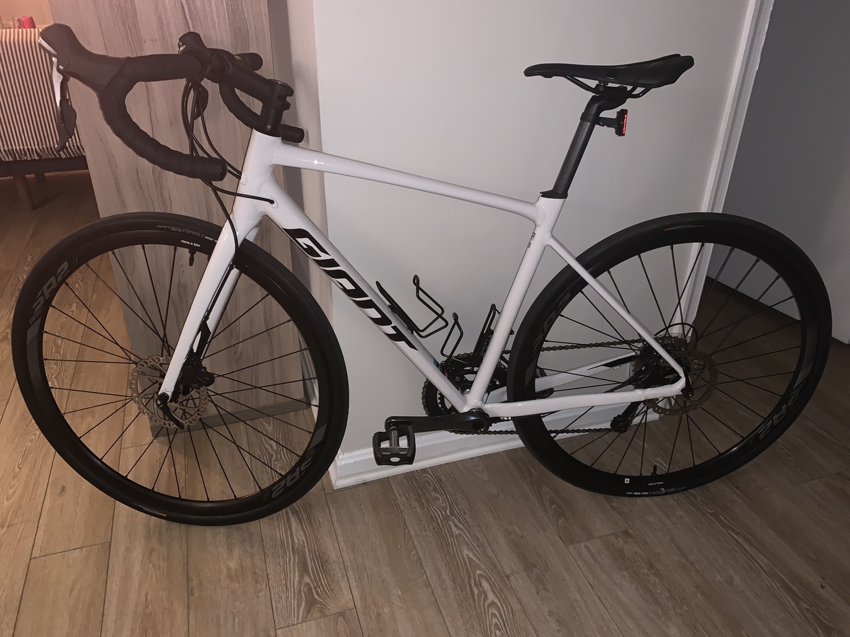 2020 Giant Contend AR - 2