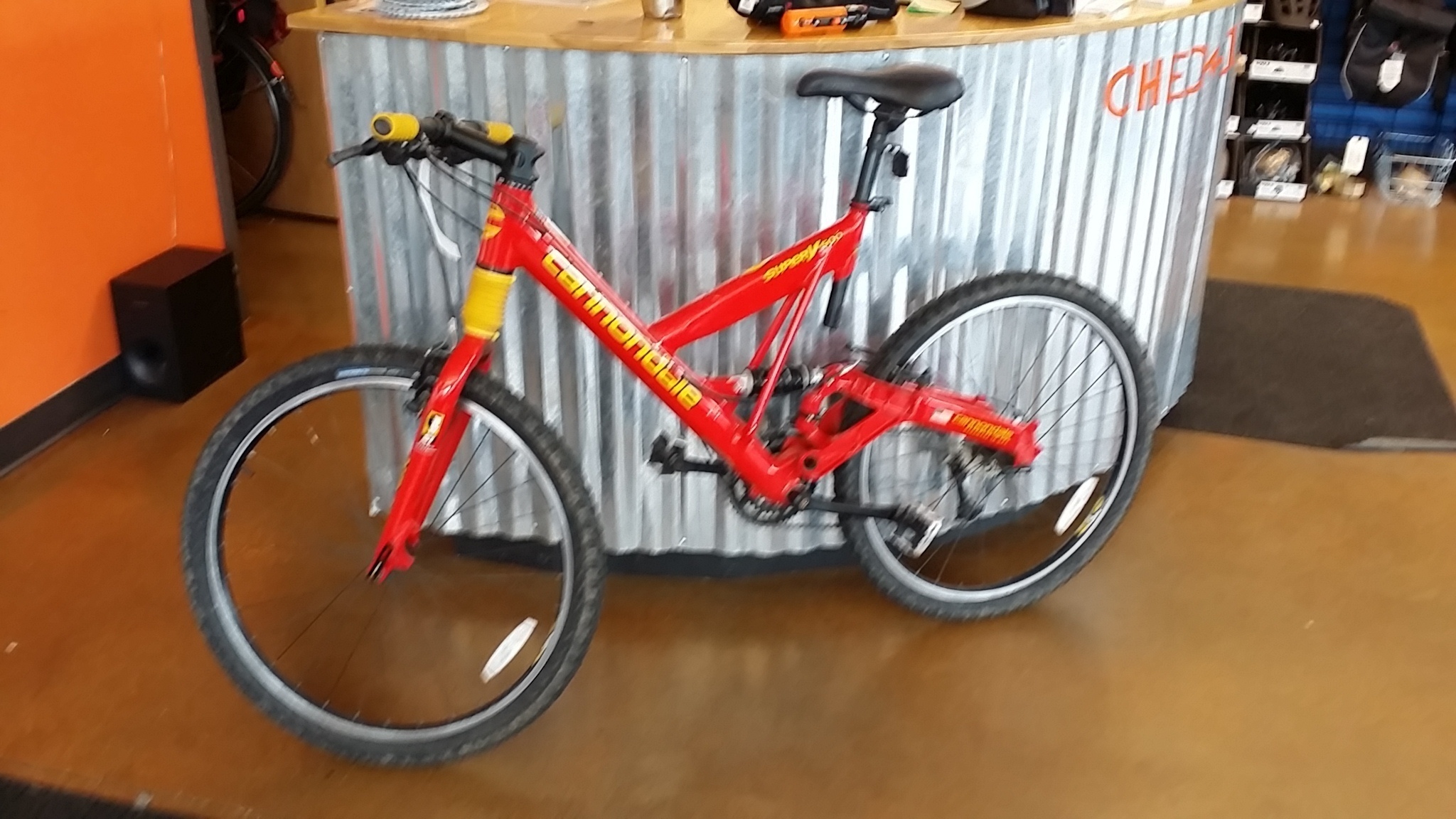 Cannondale Super V500