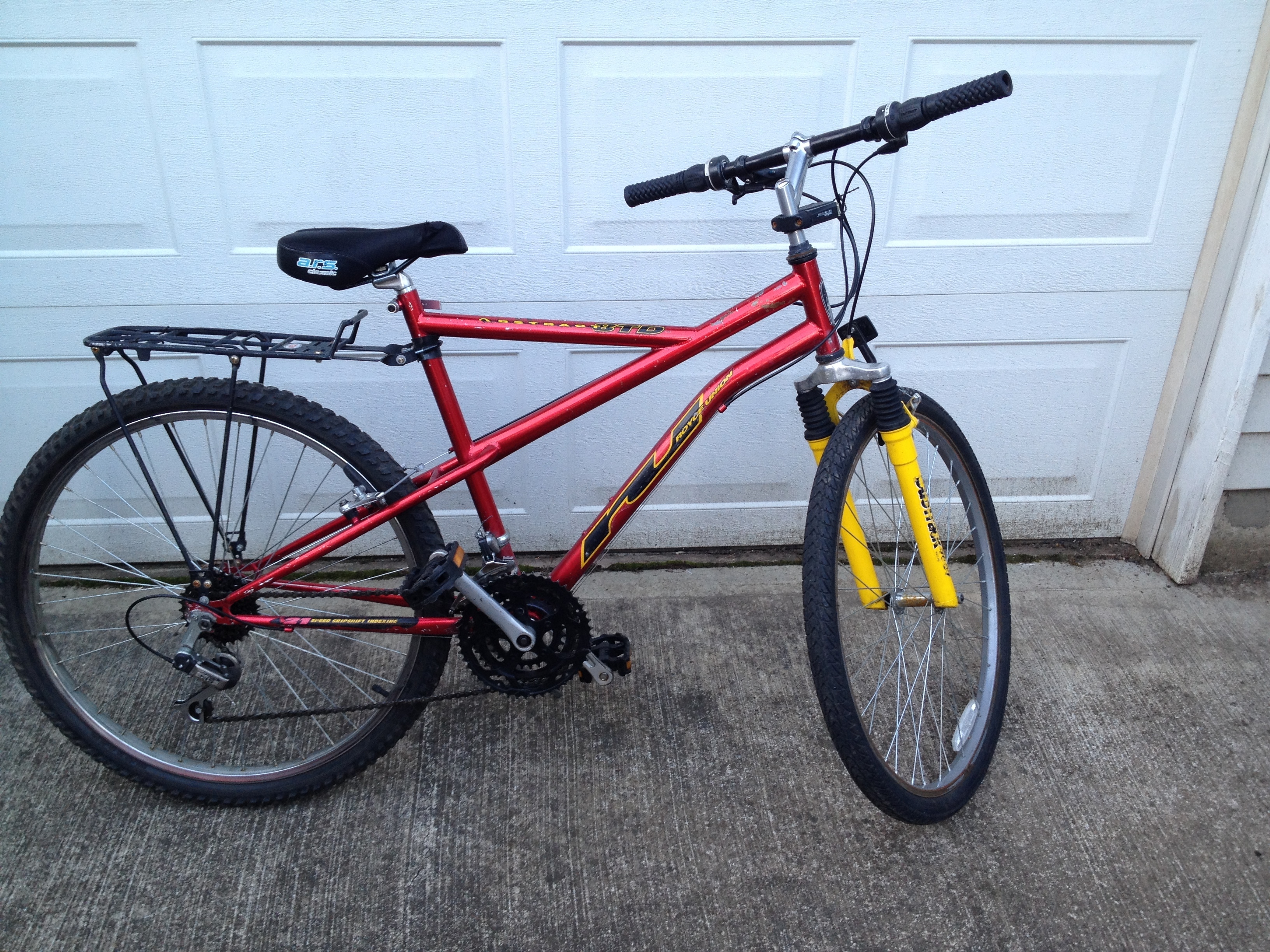 Royce Union Abstract 8TD