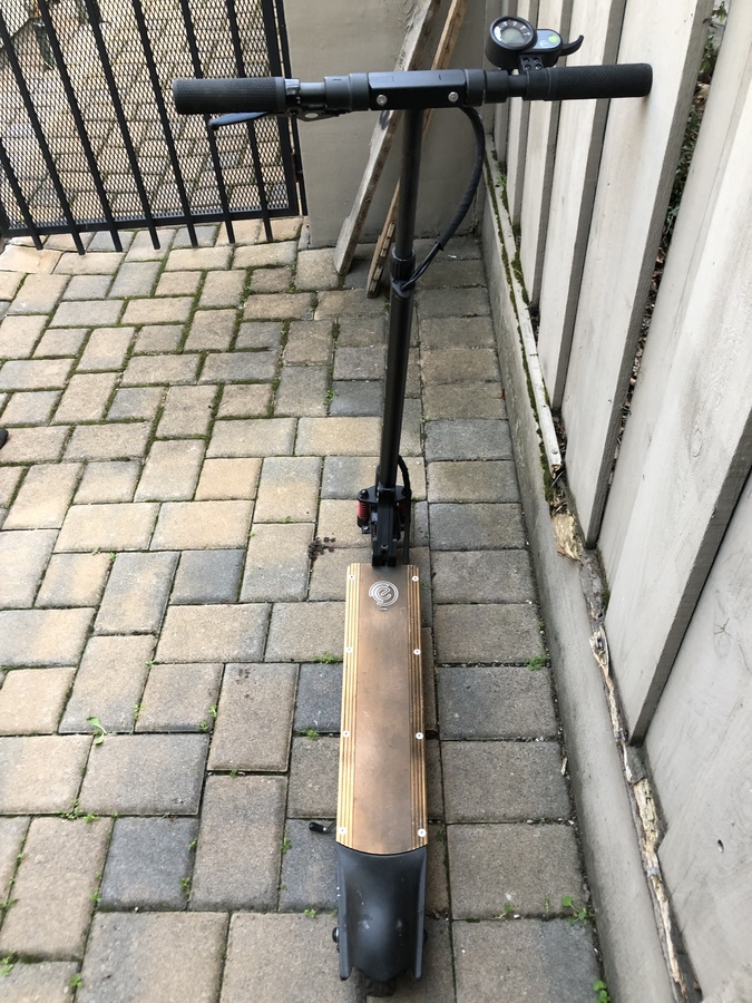 EcoReco M3 e-scooter