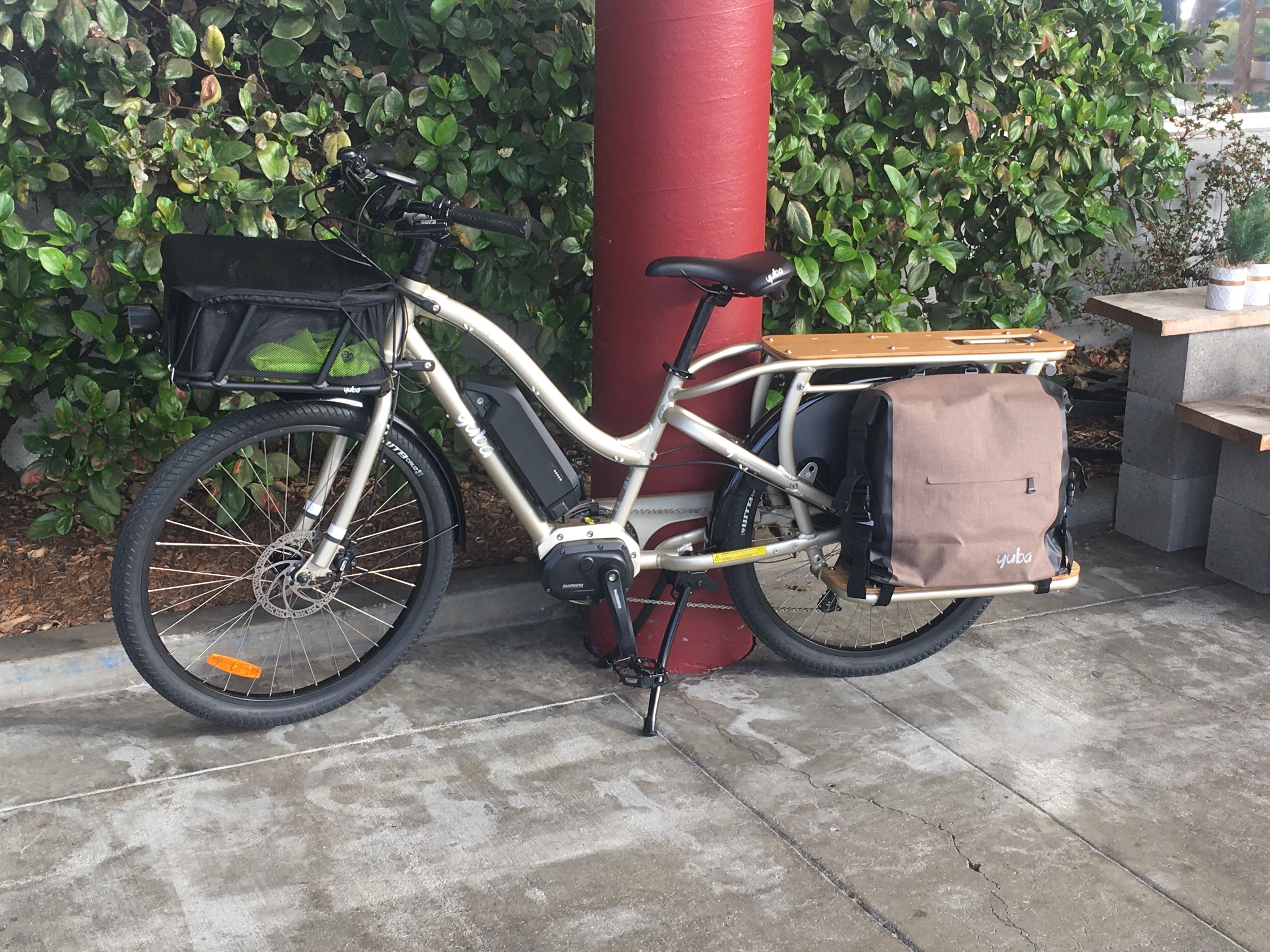 2019 Yuba step thru cargo bike rear