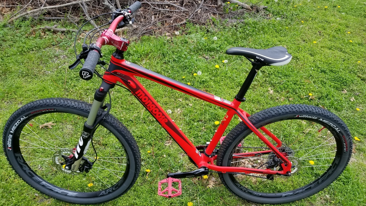 2017 Mongoose Meteore Comp 27.5