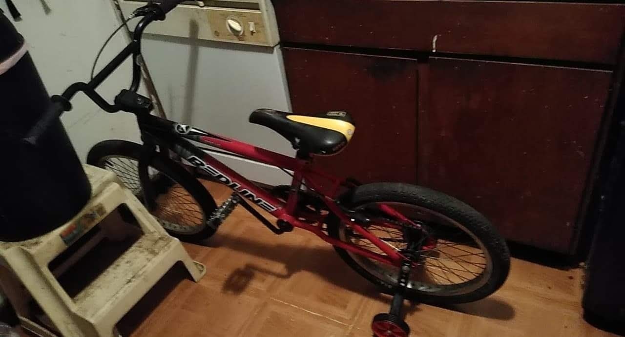 2004 Redline Rogue