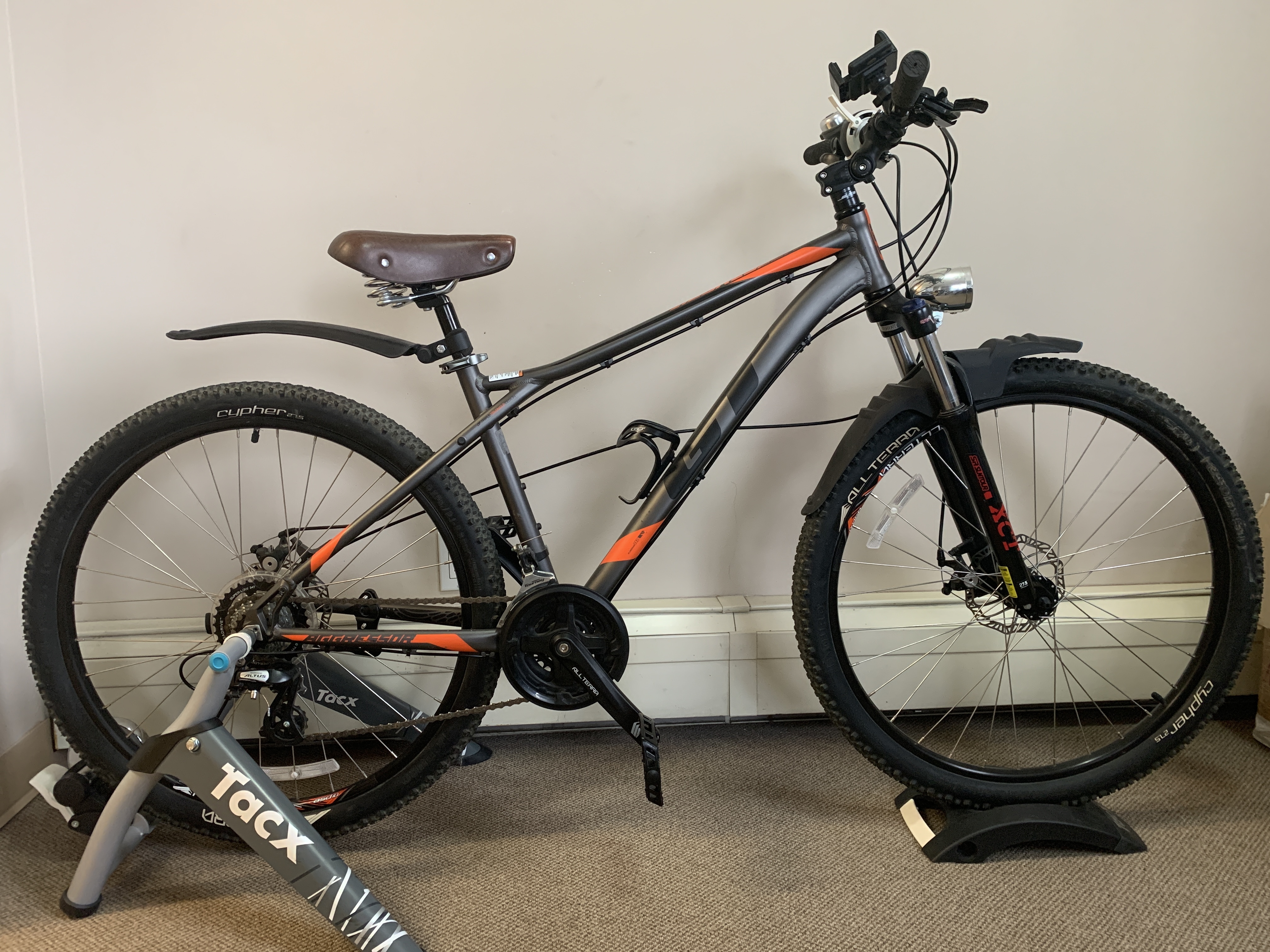 2017 GT Bicycles Aggressor Comp