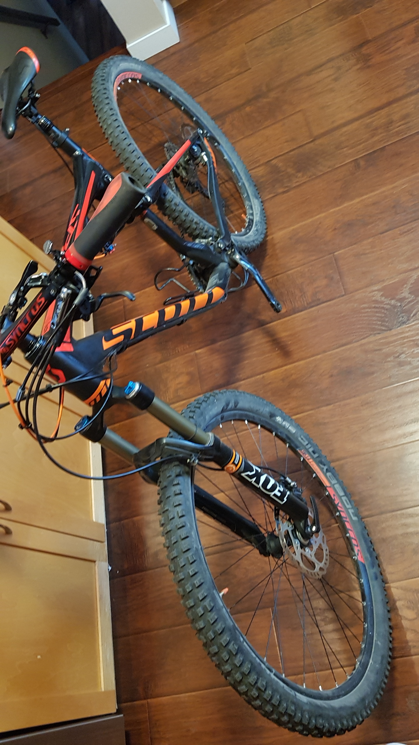 2015 SCOTT Spark 750