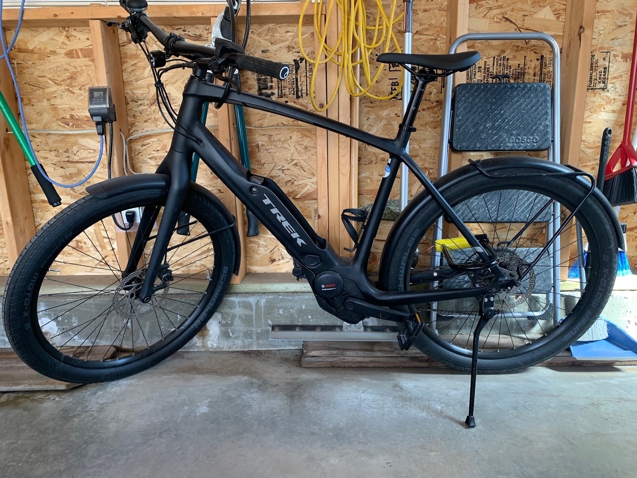 2018 Trek Super Commuter 7+