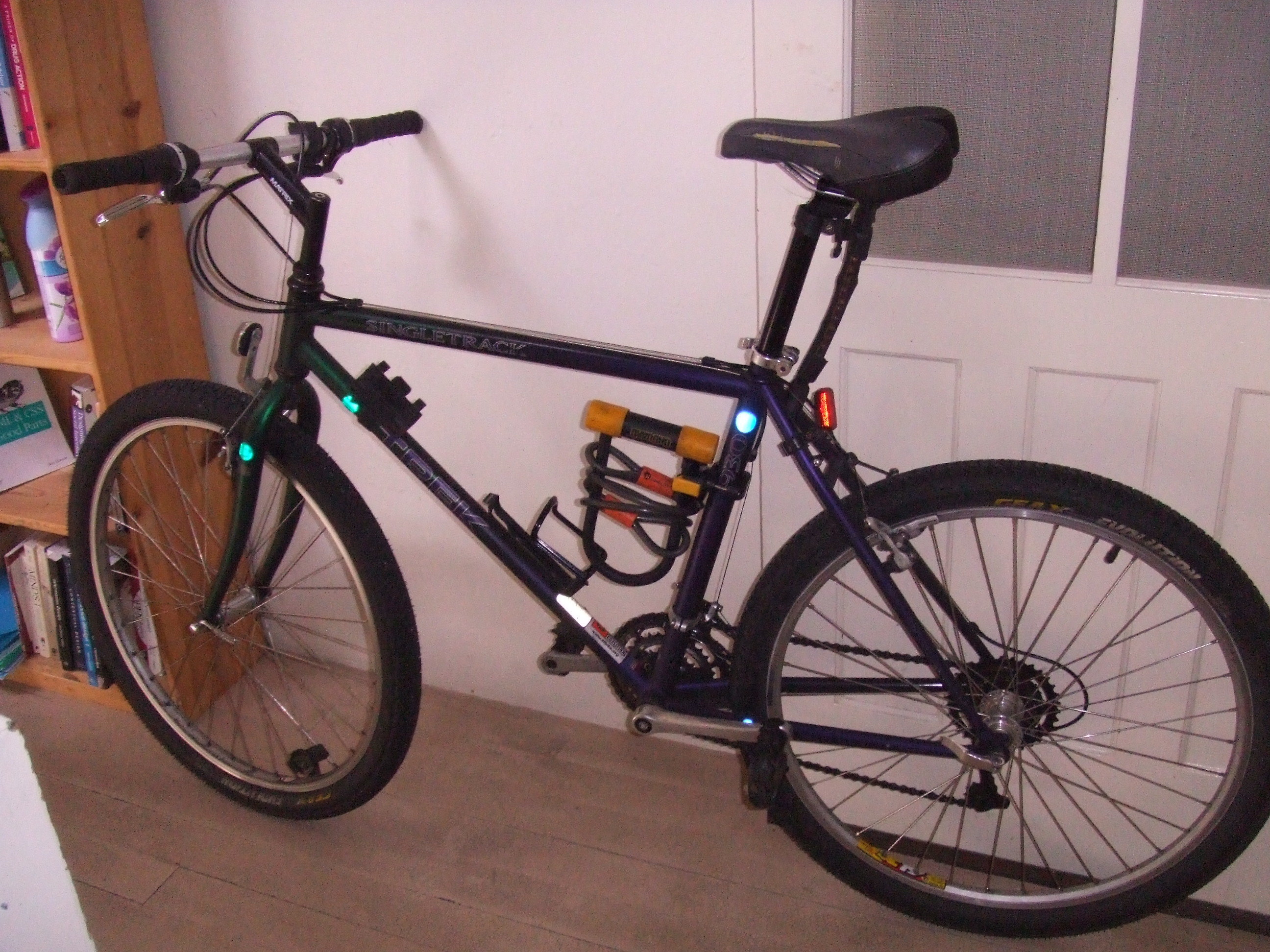 Stolen 1994 Trek 930 SingleTrack