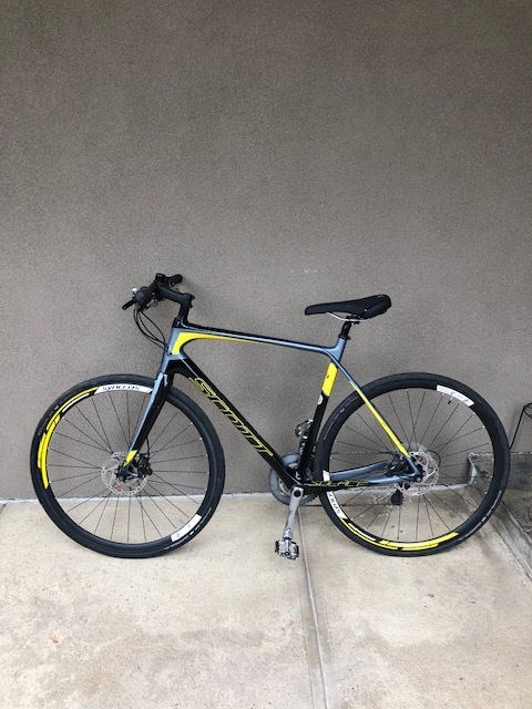 2015 SCOTT Solace 40 Flat Bar Disc Mens Road Bike