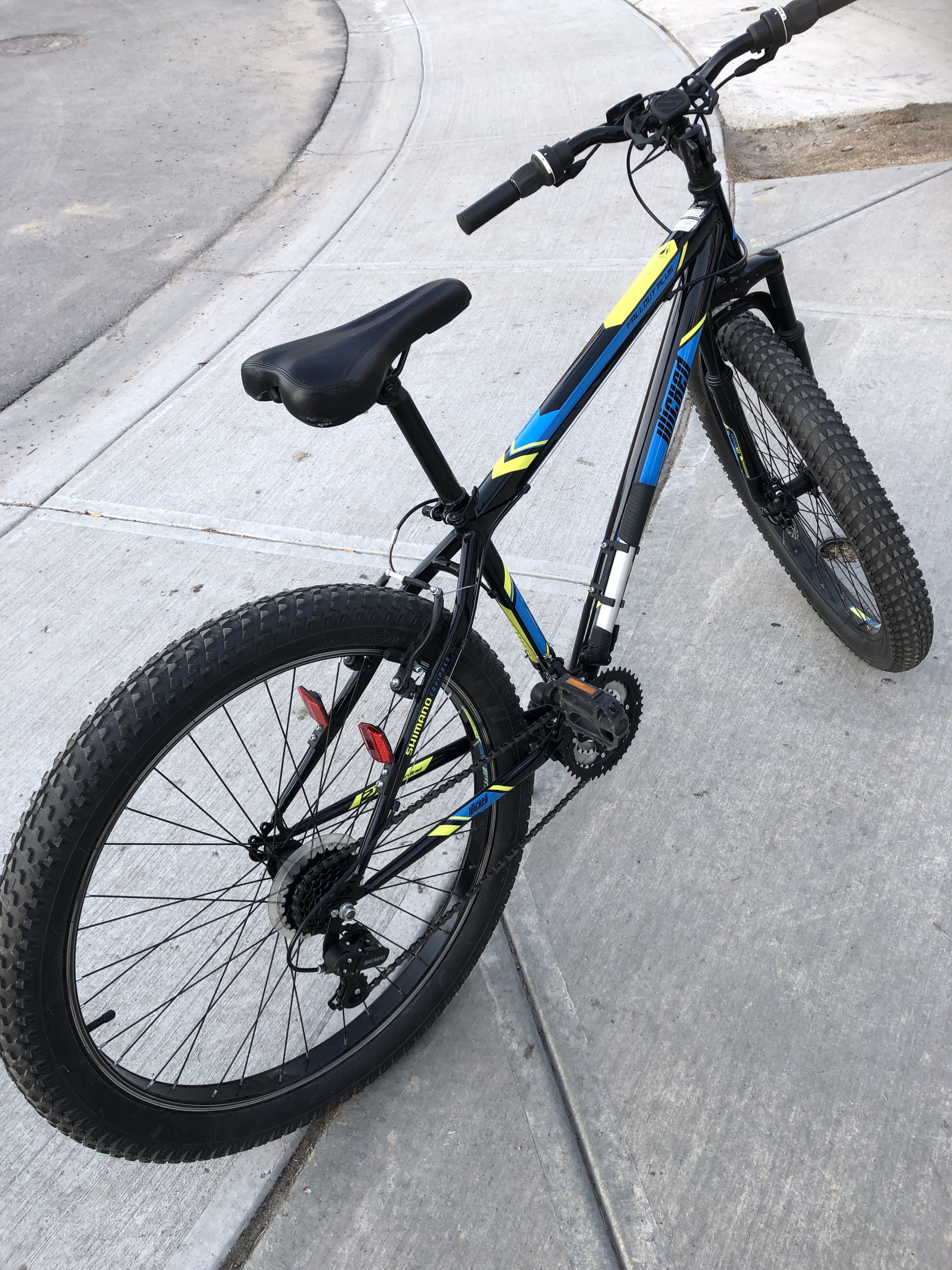 2016 Shimano Wicked Trail Rated 27.5 x 3.0