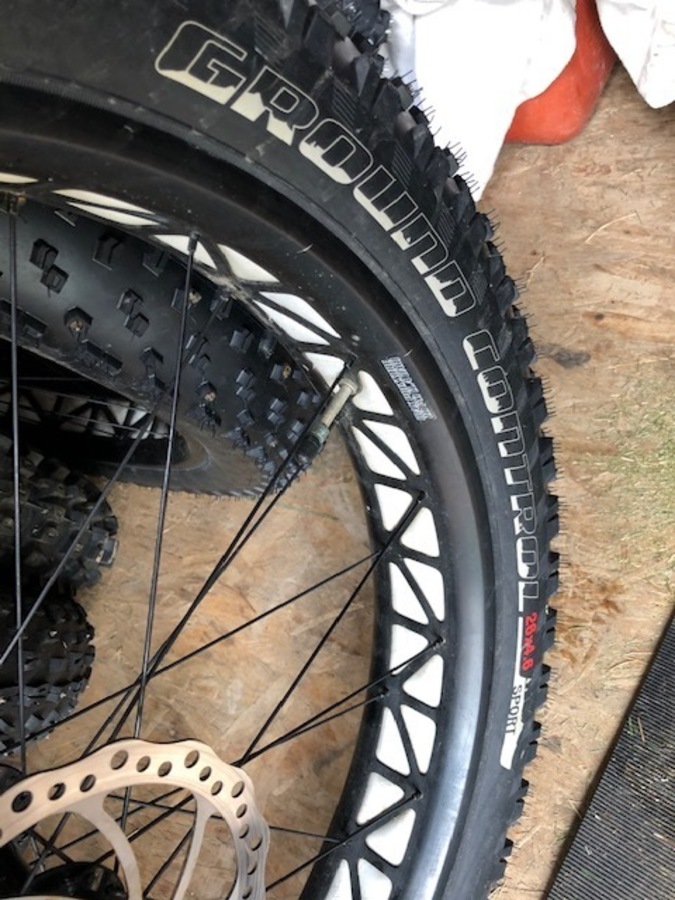 2016 Specialized Fatboy SE 2016-specialized-fatboy-se