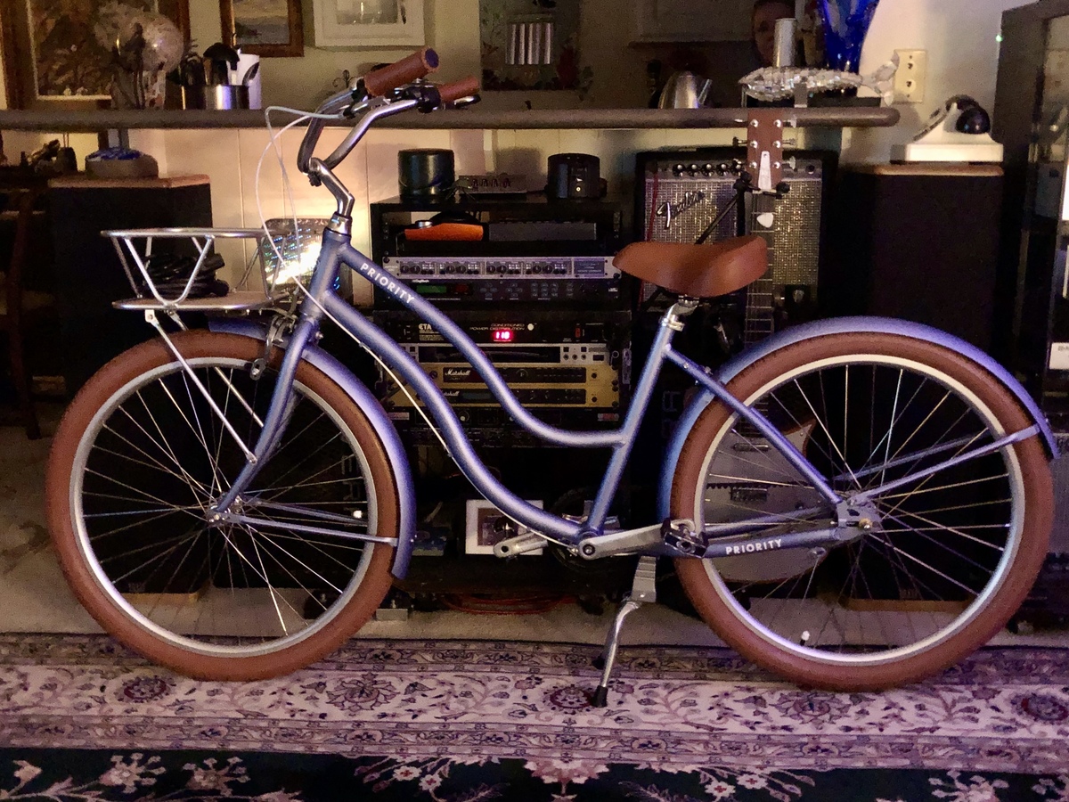 2020 Priority Bicycles Coast