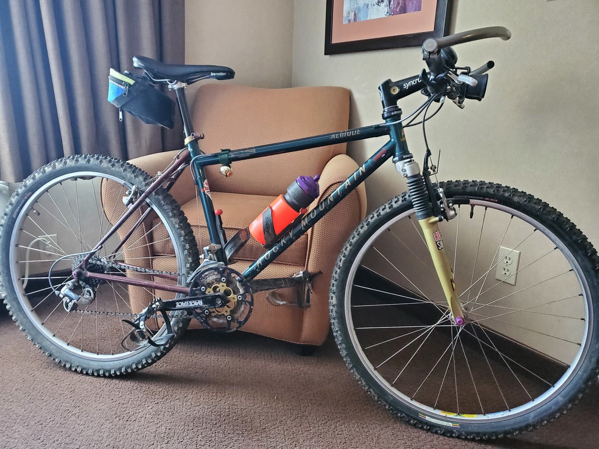 1993 Rocky Mountain Bicycles Altitude Pro Racer