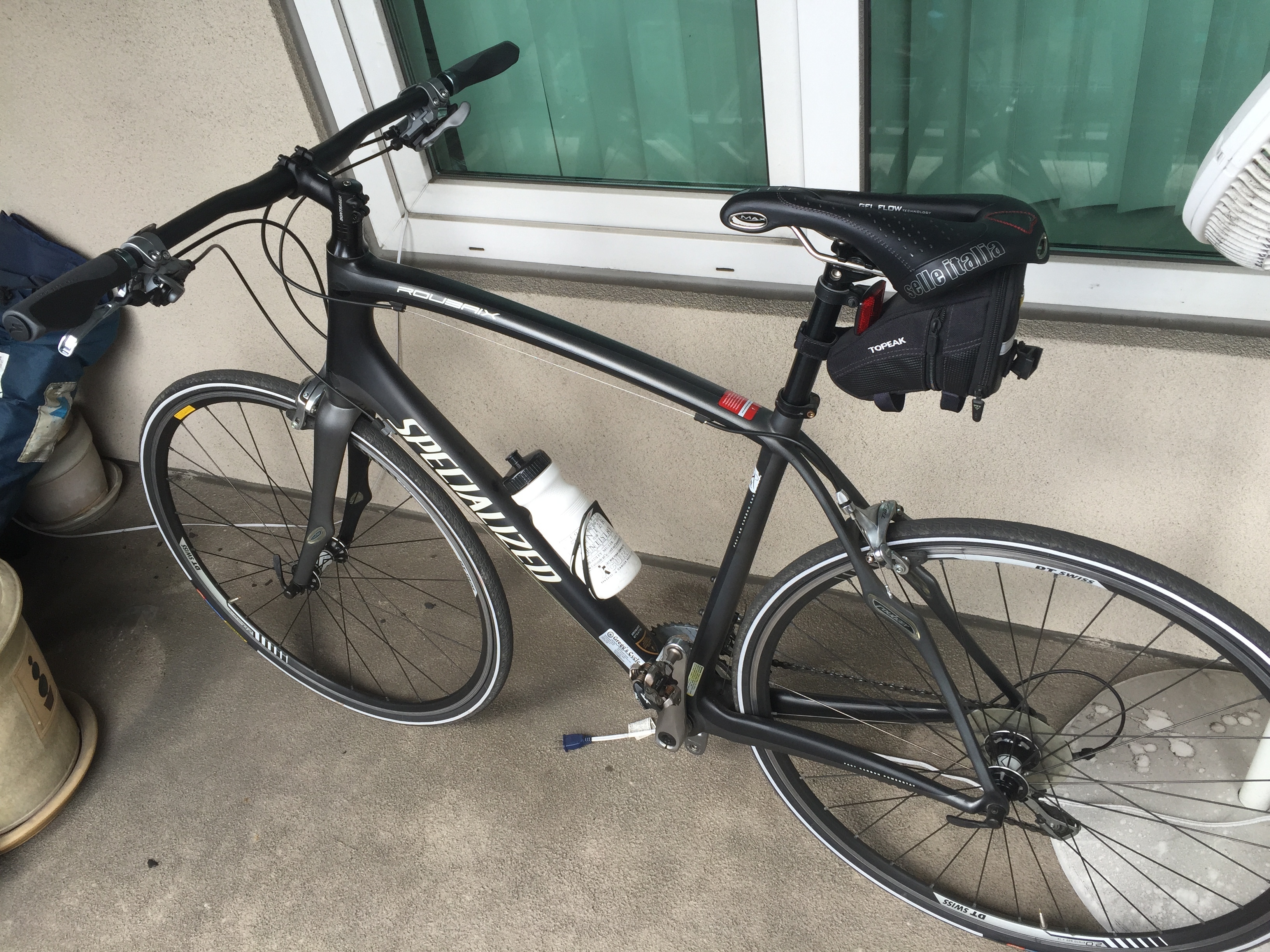 Stolen 2011 Specialized Roubaix Comp Compact