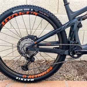 2020 Pivot Trail 429