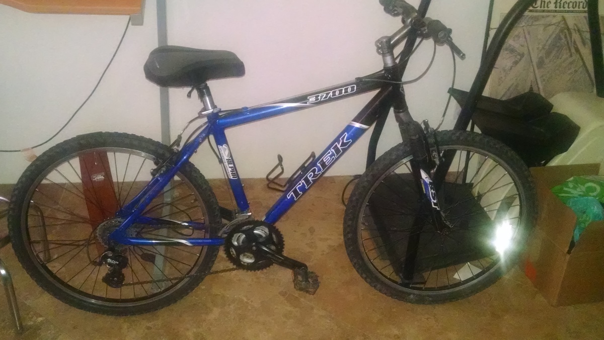 Trek 3700