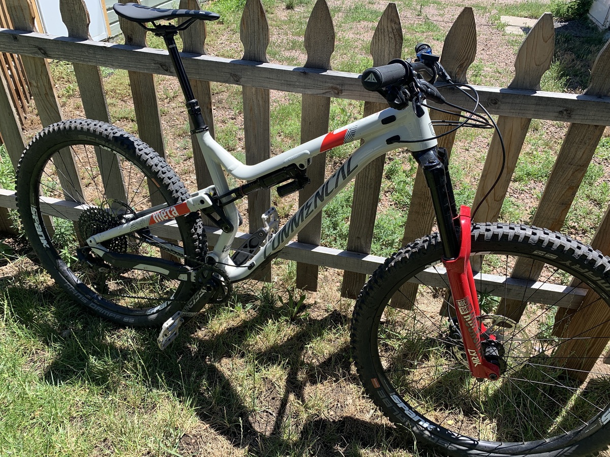 2019 Commencal Bikes All Mountain Meta