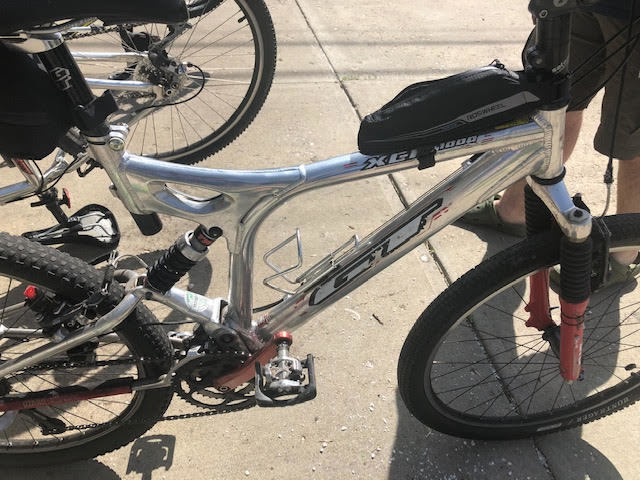 2001 GT Bicycles XCR 1000