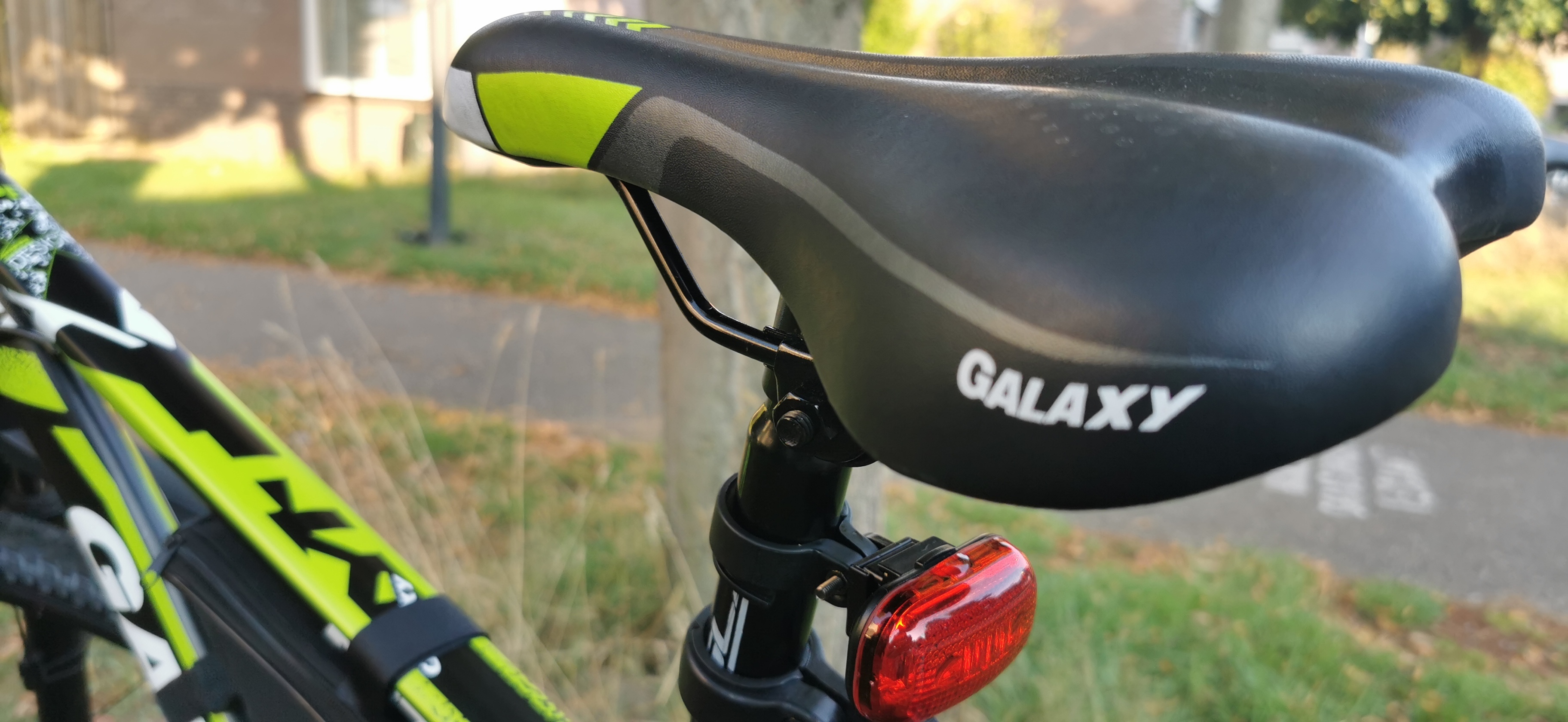 Brompton Bicycle Galaxy Frane size 17